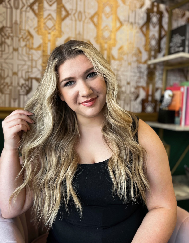 The Little Black Door – Salon